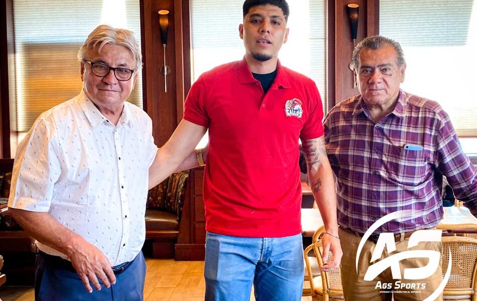 Oscar Calvillo firma con Gallos de Aguascalientes - Agssports