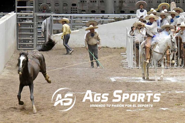 El Potrillo se instaló entre los mejores tres del Nacionalito Charro ...