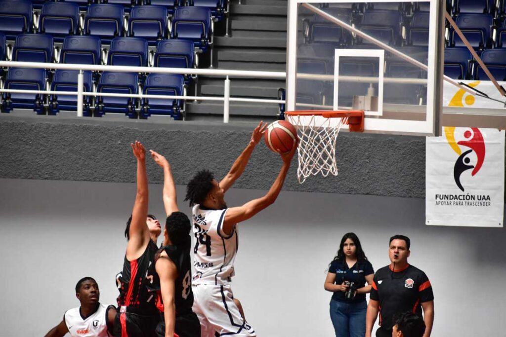 Gran trabajo de “Tongo-Tongo” le dio el triunfo a los Gallos de la UAA ...