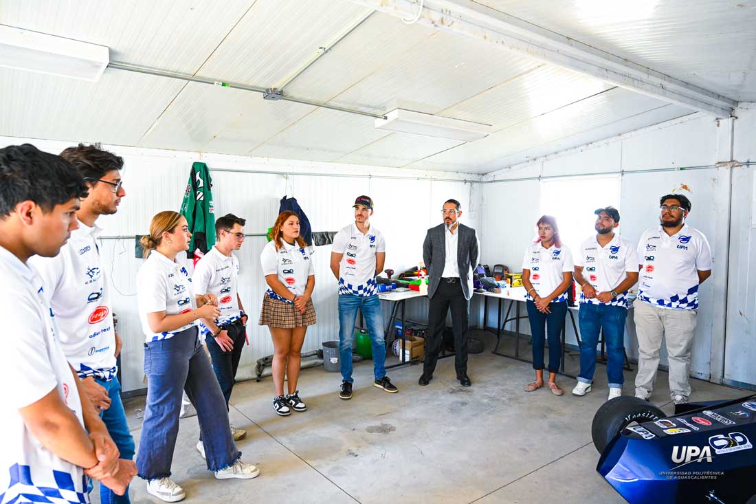 Estudiantes de la UPA en competencia interuniversitaria de la Fórmula ...